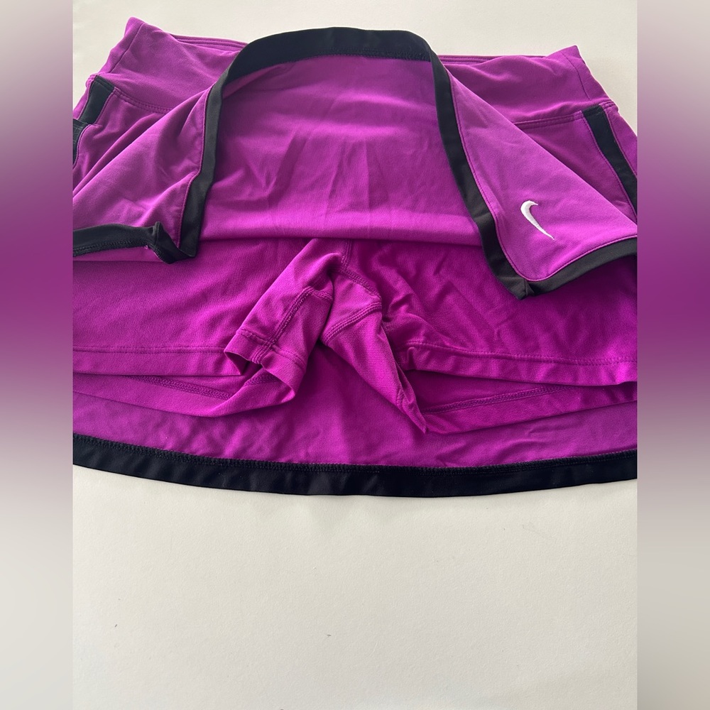 2 Nike Dry Fit Tennis Skirts Gem